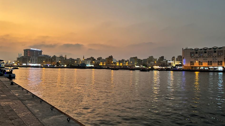 معلومات عن خور دبي: الأنشطة، المطاعم، ركوب العبرة، الرحلات - فيو دبي